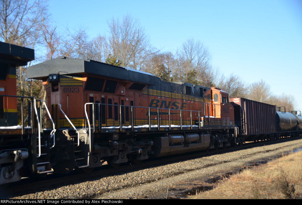 BNSF 6923